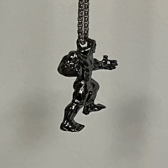 Unbranded | Accessories | The Incredible Hulk Avengers Necklace Silver ...